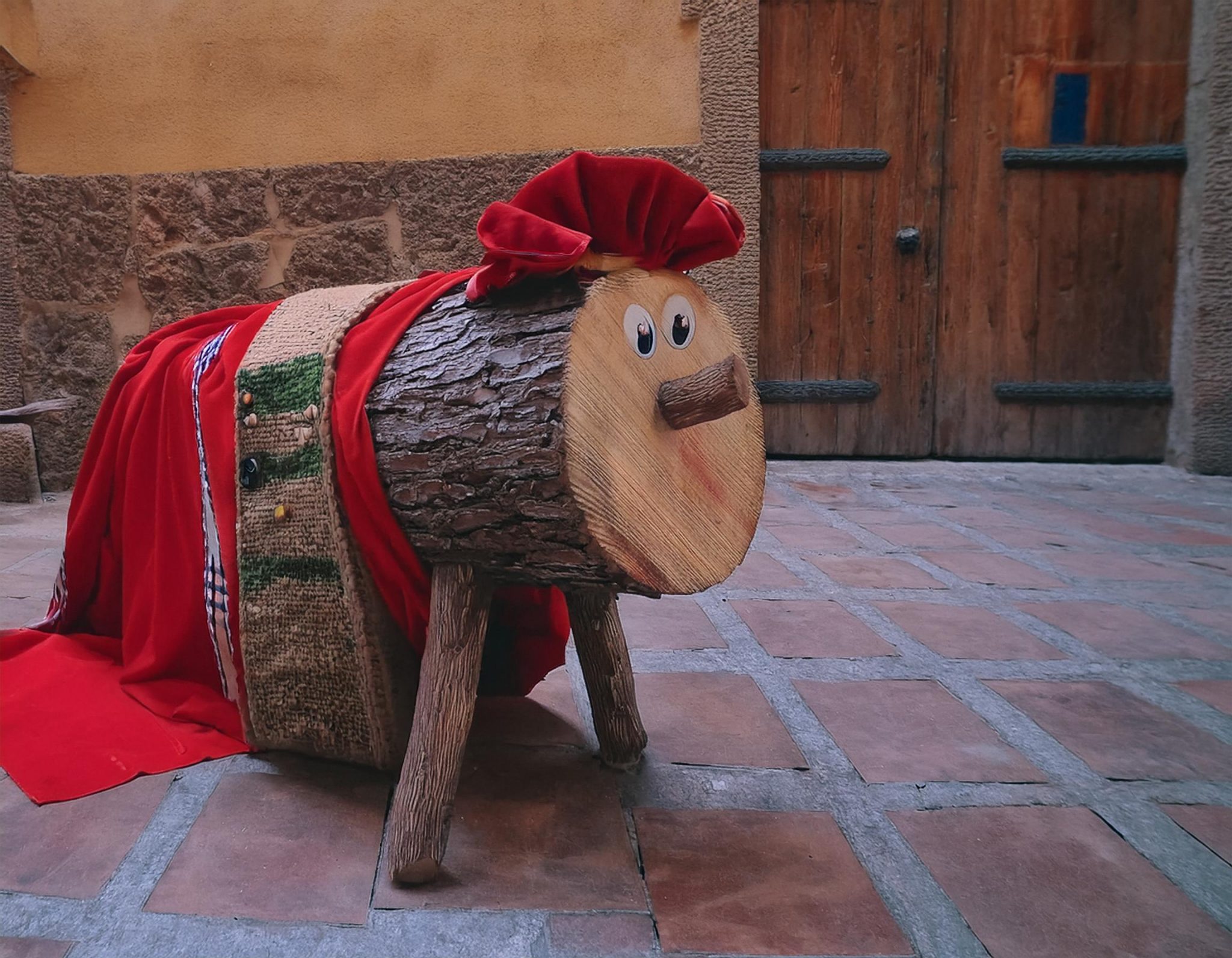 La historia de Caga Tió 🪵 | La Casa del Búho Editorial